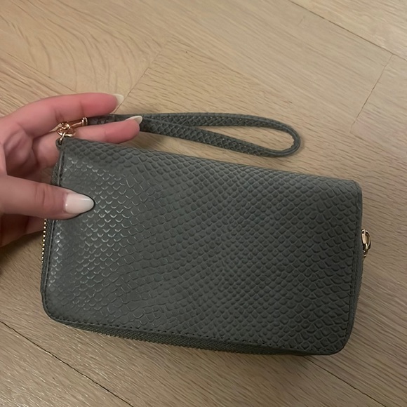 a new day | Accessories | Grey Trifold Snakeskin Wallet | Poshmark